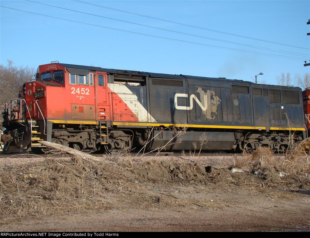 CN 2452